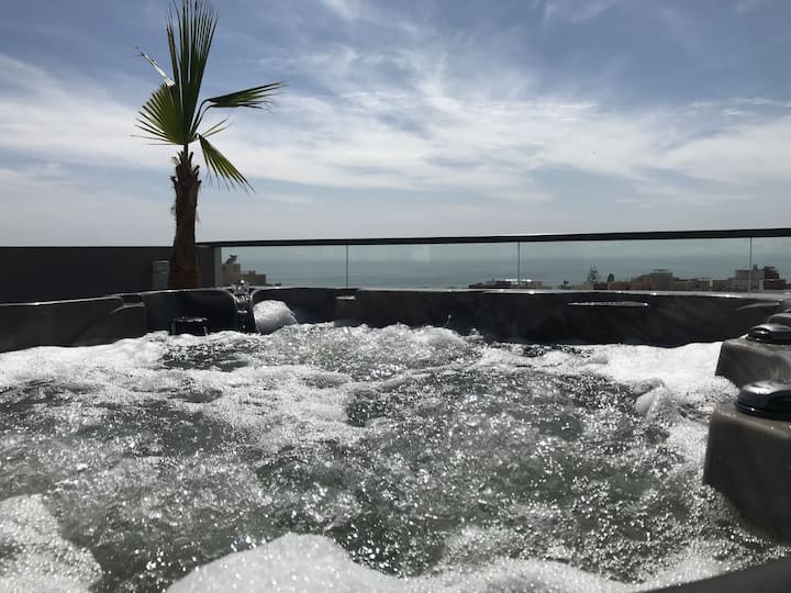 Appartement Avec Jacuzzi Privé Sur La Terrasse - Taghazout