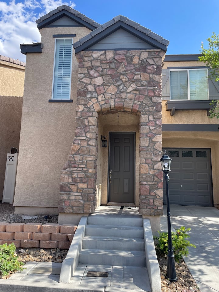 Gorgeous Home In Fabulous Las Vegas - Henderson, NV