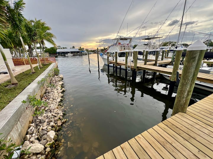 Dock Slip Available For Rent $3/ft/day - Stuart, FL