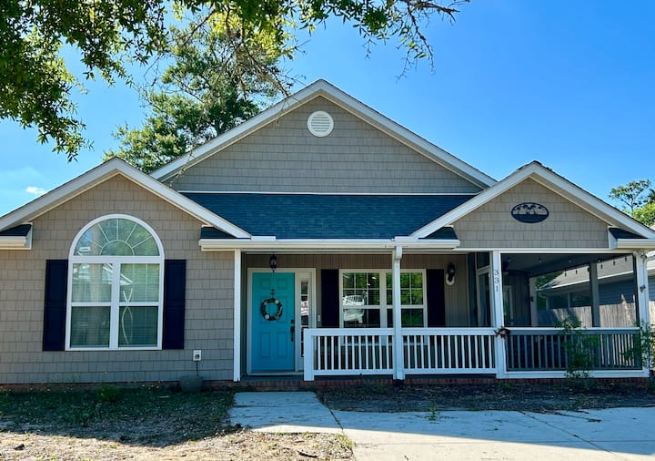 Fully-equipped 3br Home Near Intercoastal Waterway - Oak Island, NC