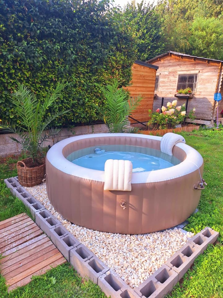 Suite 2 Chambres, Salon, Bureau Et Salle De Bain - Hannut