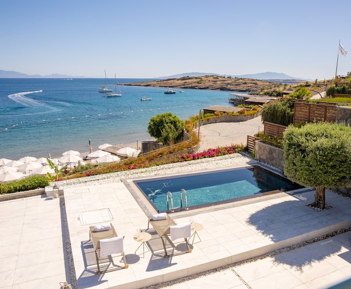 Seafront Luxury Villa Bodrum Haremtan Bay - Bodrum