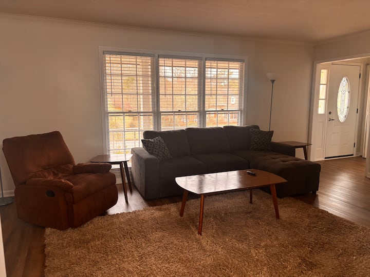 3 Bed 2 Bath Home N. Columbus Windsor Park Area - Columbus, GA