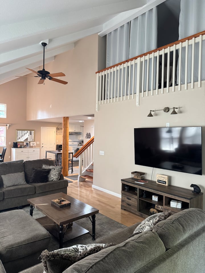 Mia Bella Cabin Near Bass Lake & Yosemite - North Fork, CA