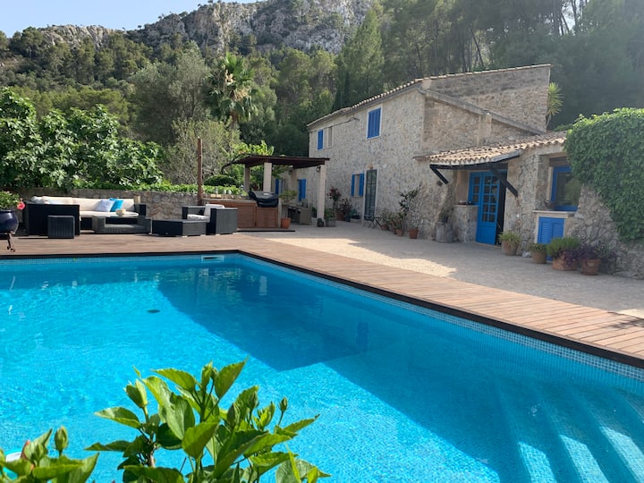 Tramuntana Villa With Saltwater Pool, Bbq & Views - Andratx