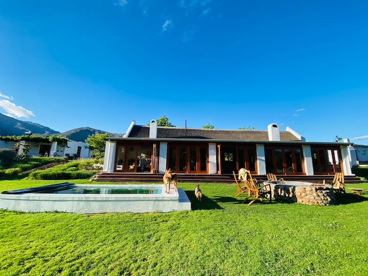 Alpaca Inn - Exclusive Use - Montagu
