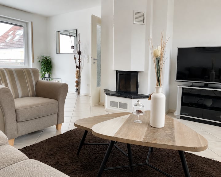 Moderne 2-etagen-wohnung - Nur 0,3 Km Vom Zentrum - Remscheid