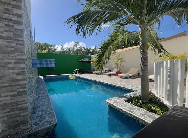 Front Terrace Stay With Lush Mangrove Views - Cancún