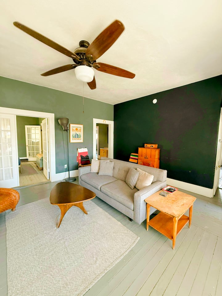 La Paloma Marfa - Peaceful West Texas Desert Home - Marfa, TX