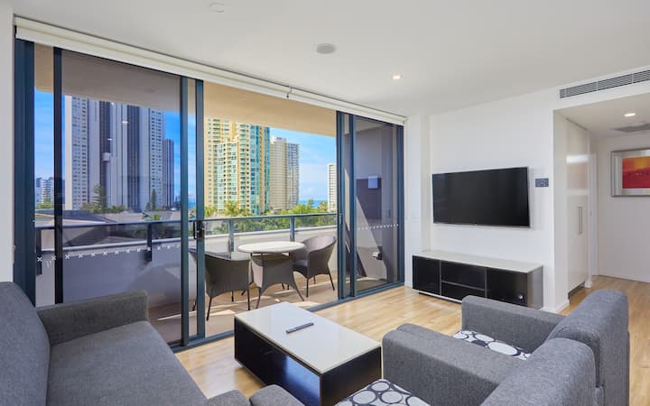 Cozy And Comfy 2-bed Apartment In Gold Coast - Gold Coast