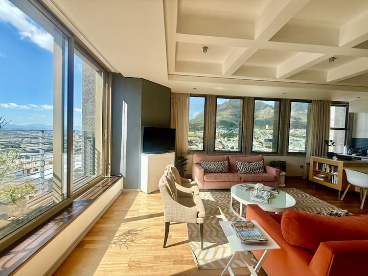 #2001 Cartwright - City Skies - Cape Town