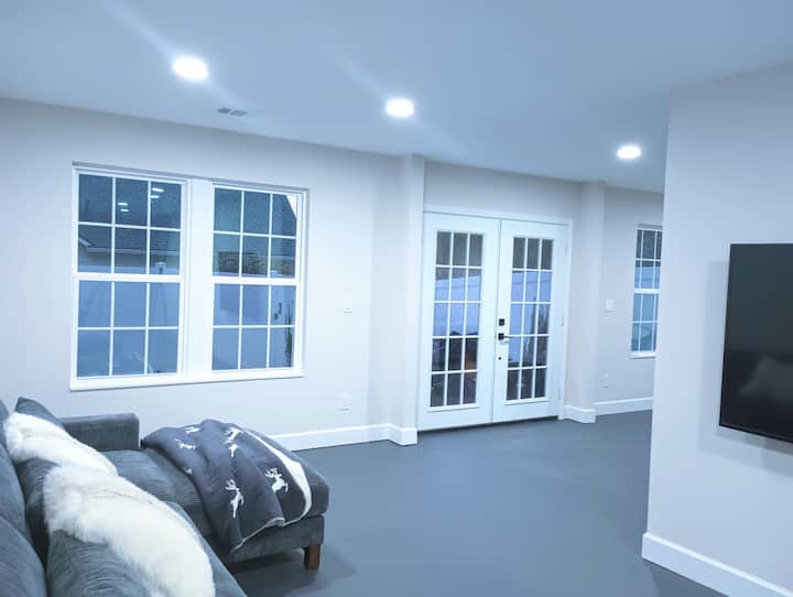 15min To Truist 1100sqft Suite With Private Access - Marietta, GA