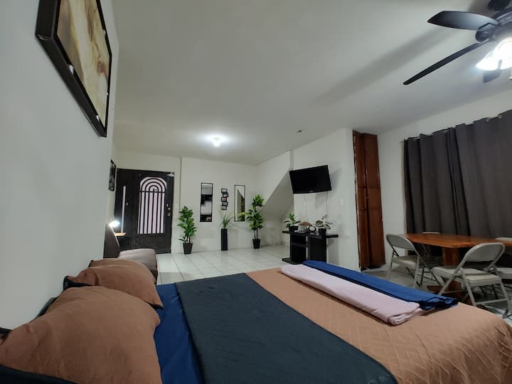 Elegant Apartment, Downtown Monterrey, Nuevo León - Monterrey