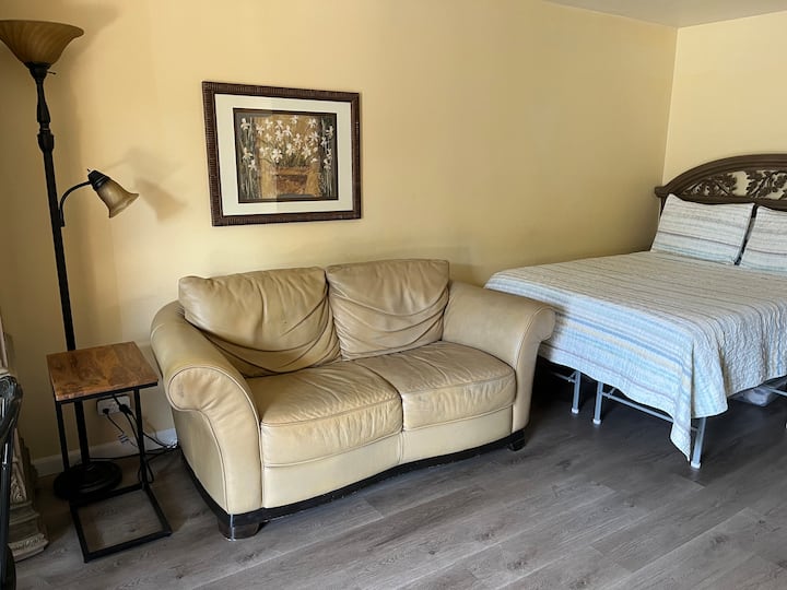 2a-studio Near Uofo, Hayward Field, Hult Ctr & Dt - Eugene, OR