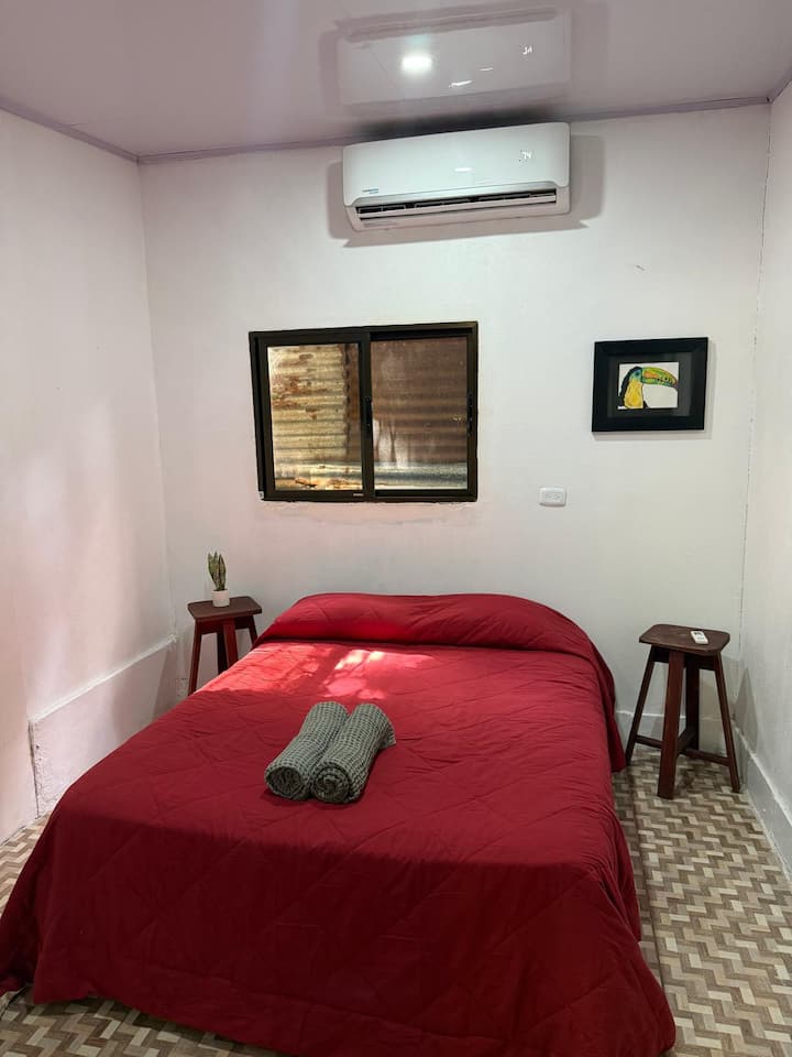 Comfortable Studio W Ac & Kitchen Steps From Beach - Nosara