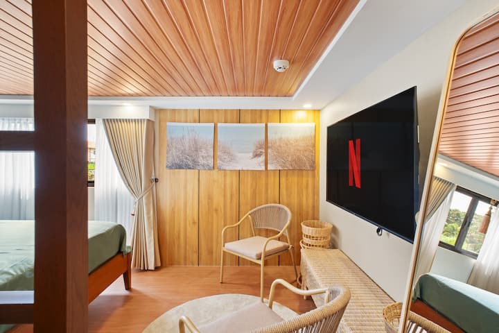 Modern 3br Azamara Suite: Centrally Located - Tagaytay