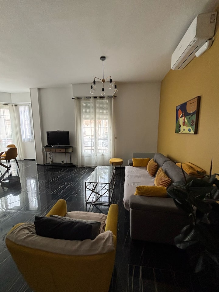 Juan Centre-les Ombrelles, Vue Mer 4-6pers Clim - Antibes