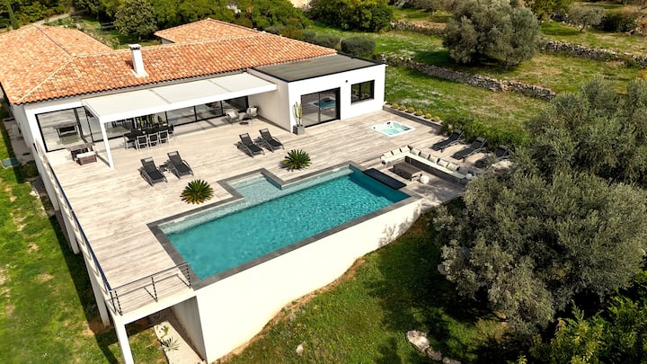 Villa Cassis, Vue Mer Et Vignes. - Carnoux-en-Provence