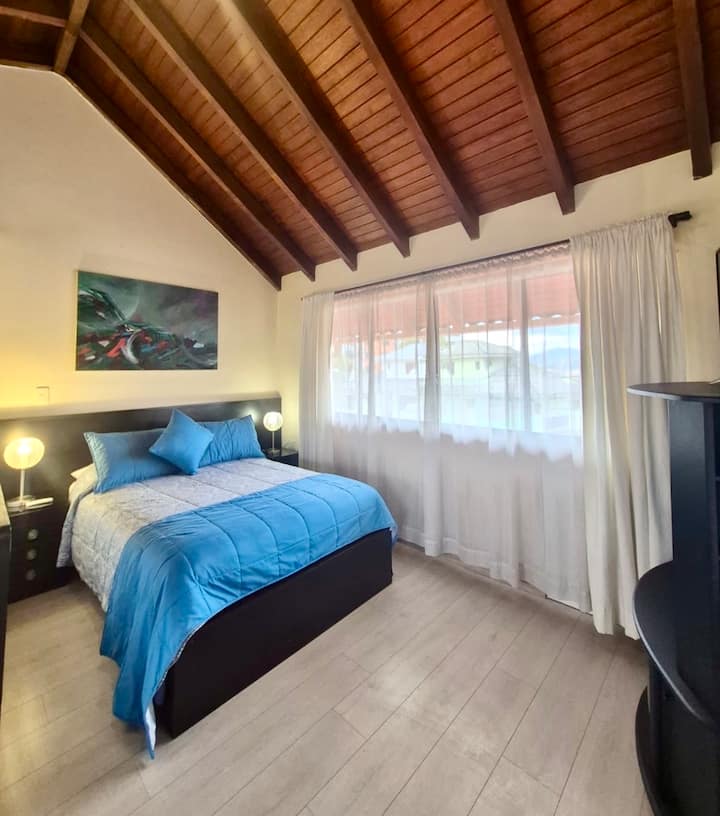 Penthouse With Terrace Near Botanical Garden - 