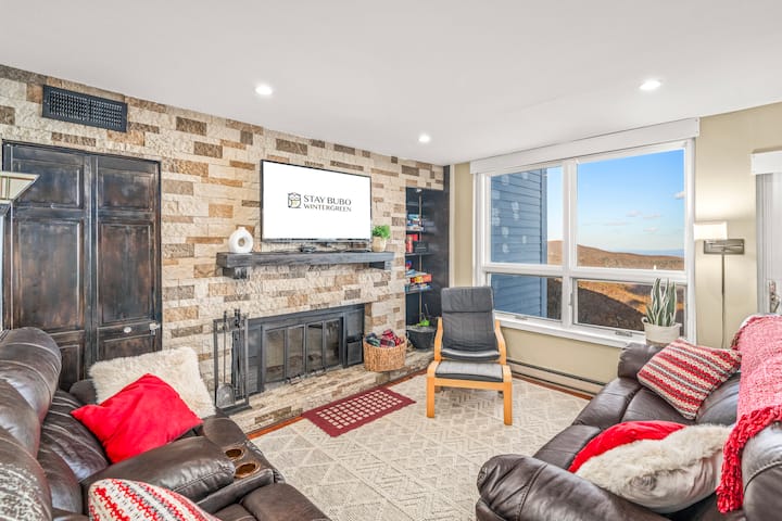 Birds Eye: Mntn Views K-bed Dogok Pool Tennis Golf - Wintergreen, VA