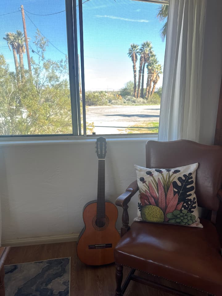 Coral Moon Casita 
Mountain Views
Prime Location - Borrego Springs, CA