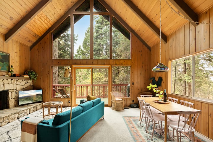 Skyforest Cabin - A Mountain Retreat In The Pines - Lake Arrowhead, CA
