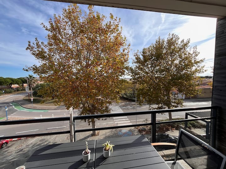 Très Beau T2 à Gruissan à 2mns Des Plages. Ideal!! - Gruissan