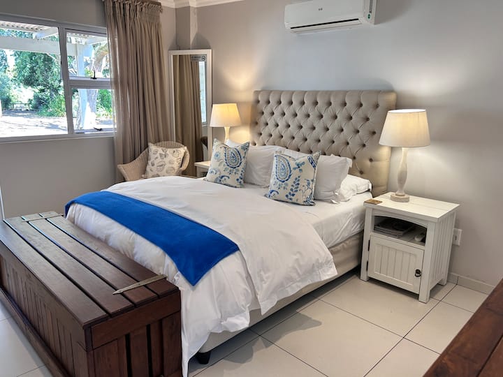 Nuwerus Standard Room - Breakfast Included - Paarl