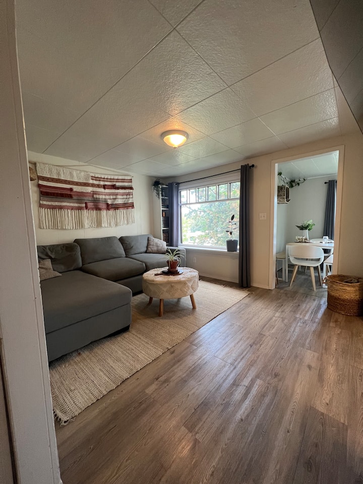 The Tiny House - Athabasca