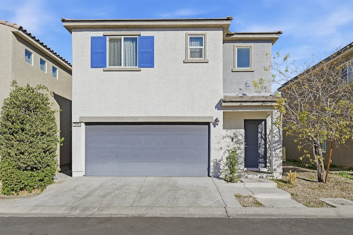 Modern Newer Home - Close To Dt Strip - Clean & 5* - Las Vegas Motor Speedway