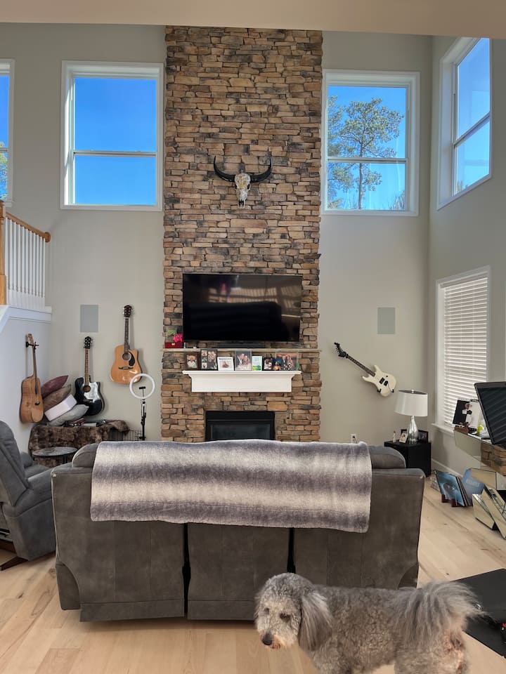 Cozy King Bed W/private Bath Close To The Airport - Belmont, NC