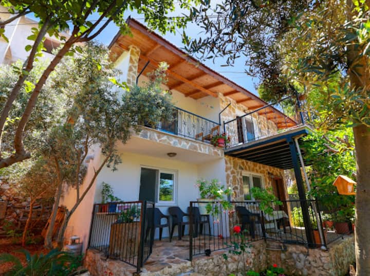 Doğayla Iç Içe Huzurlu Bir Deneyim - Kaş
