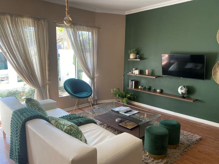 Splice Green Ivy In Award Winning Building - Johannesburg