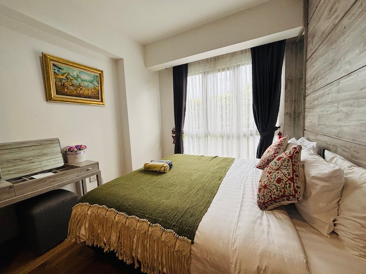 Nava Chateau One-bed Apartment @ M-town Signature - Yakarta