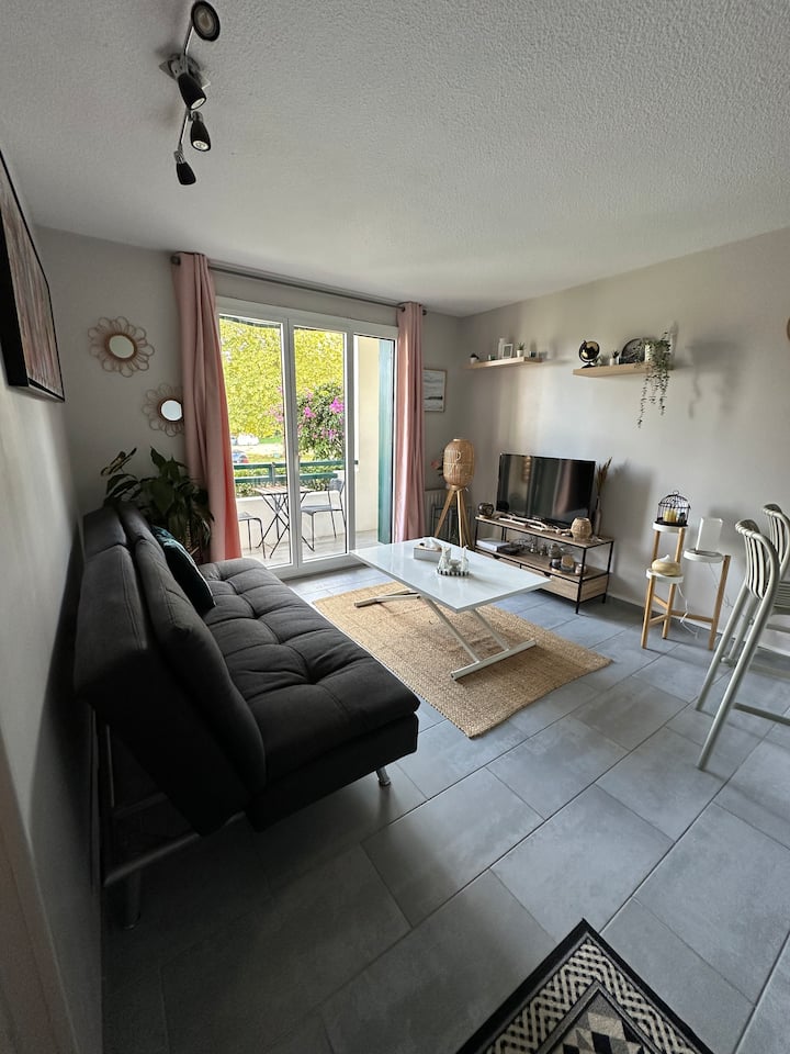 Charmant T2 Dans Biarritz Avec Parking - Plage de Bidart Erretegia