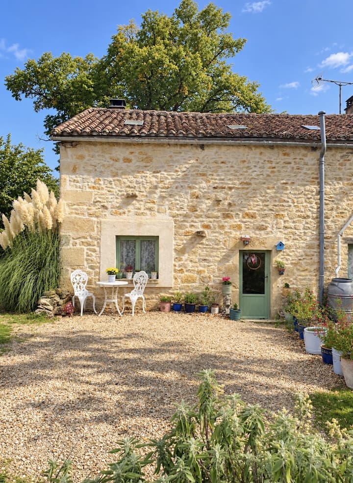 Gîte Calme Campagne | Balades, Vélo, Wi-fi Rapide - France