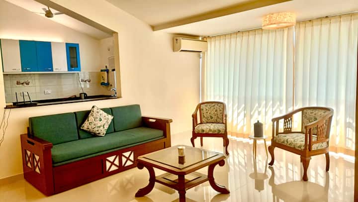 Leo's Seaside Tranquility - Colva