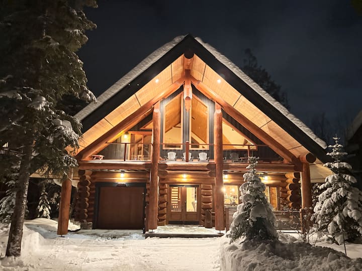 Elk Lodge @ Kicking Horse Mountain Resort - Golden