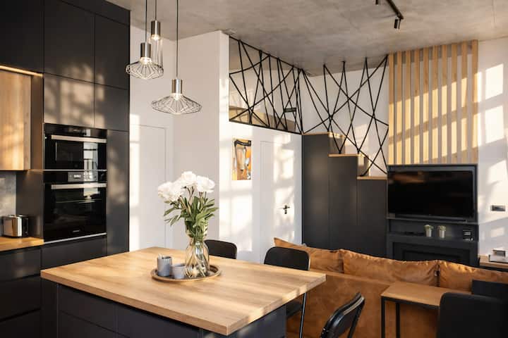 Business Loft City Centre With Quiet Balcony - Riga