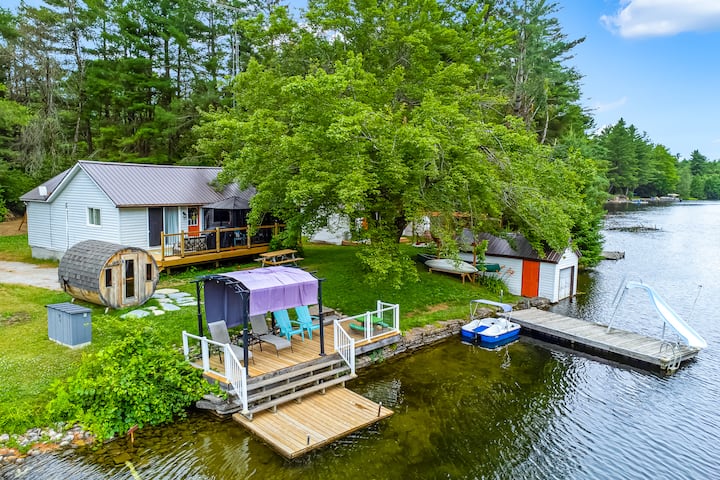 Waterfront & Sauna In Norland Cottage - Kawartha Lakes