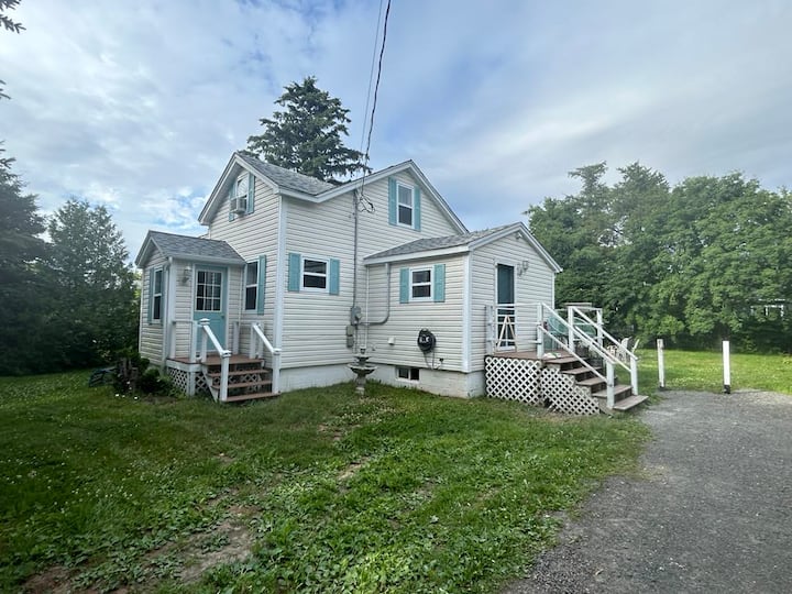 Bienvenue Dans Votre Maison De Vacances! - Shediac