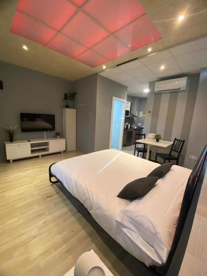 Loft  Moderno. Wifi. Cerca De Madrid Y Warner - Pinto