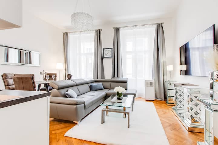Wenceslas Square Royal Residence Apartments - Prague