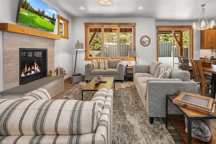 4 Master Suites In Prime Location! Walk To Golf, T - Roslyn, WA