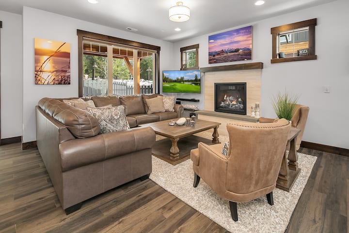 4 Master Suites - Great Value! Walk To Golf, The S - Cle Elum, WA
