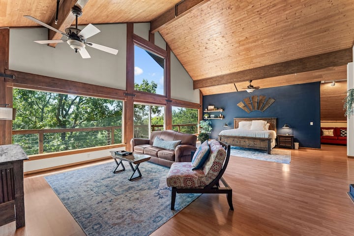 Unwind At Ozark Outdoor! Nestled In Nature-pvt Firepit & Hot Tub-near Big Cedar Cozy - United States