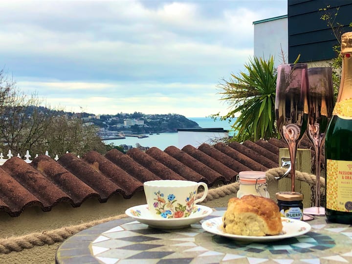 Peaceful Retreat With Amazing Sea & Harbour Views - Brixham