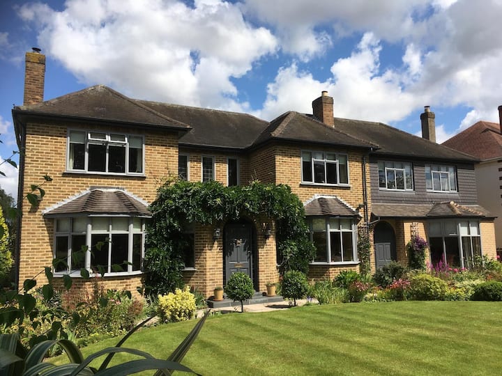 Self Contained Annexe With Countryside Views. - Drayton Manor Resort