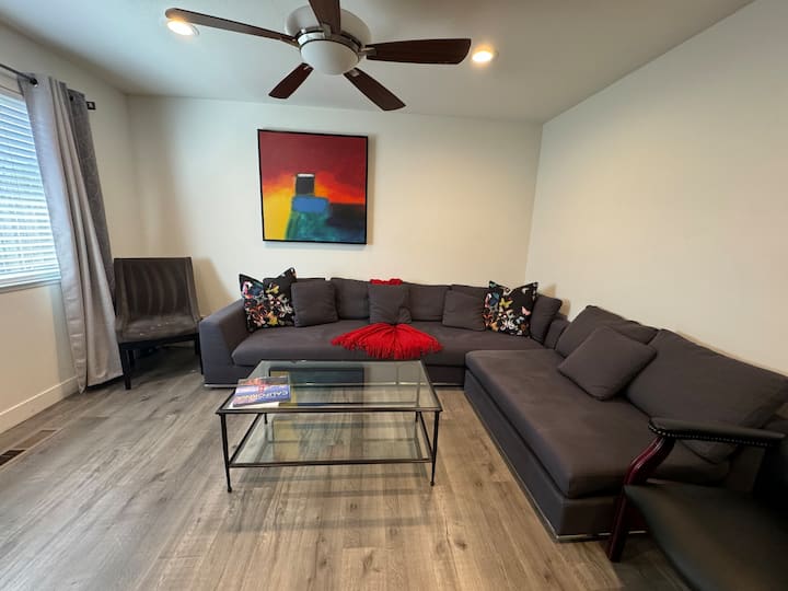 Beautiful Remodeled 4/2 Home In Cambrian Park - San José