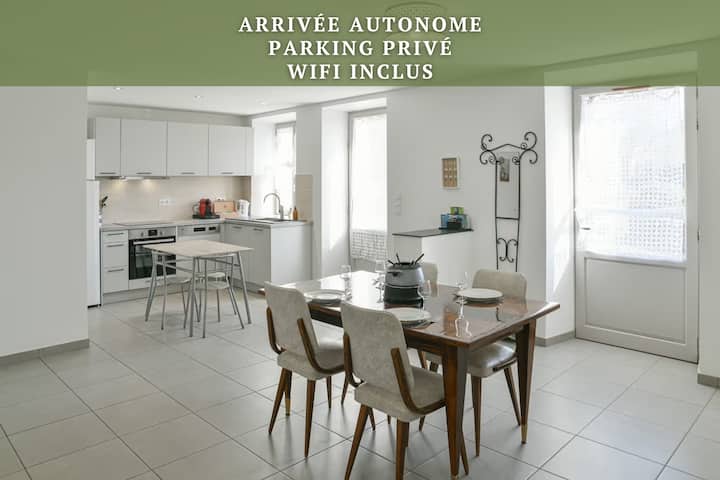 Aux Volets Bleus - Rdc Wifi Parking By C.l.g - Challes-les-Eaux